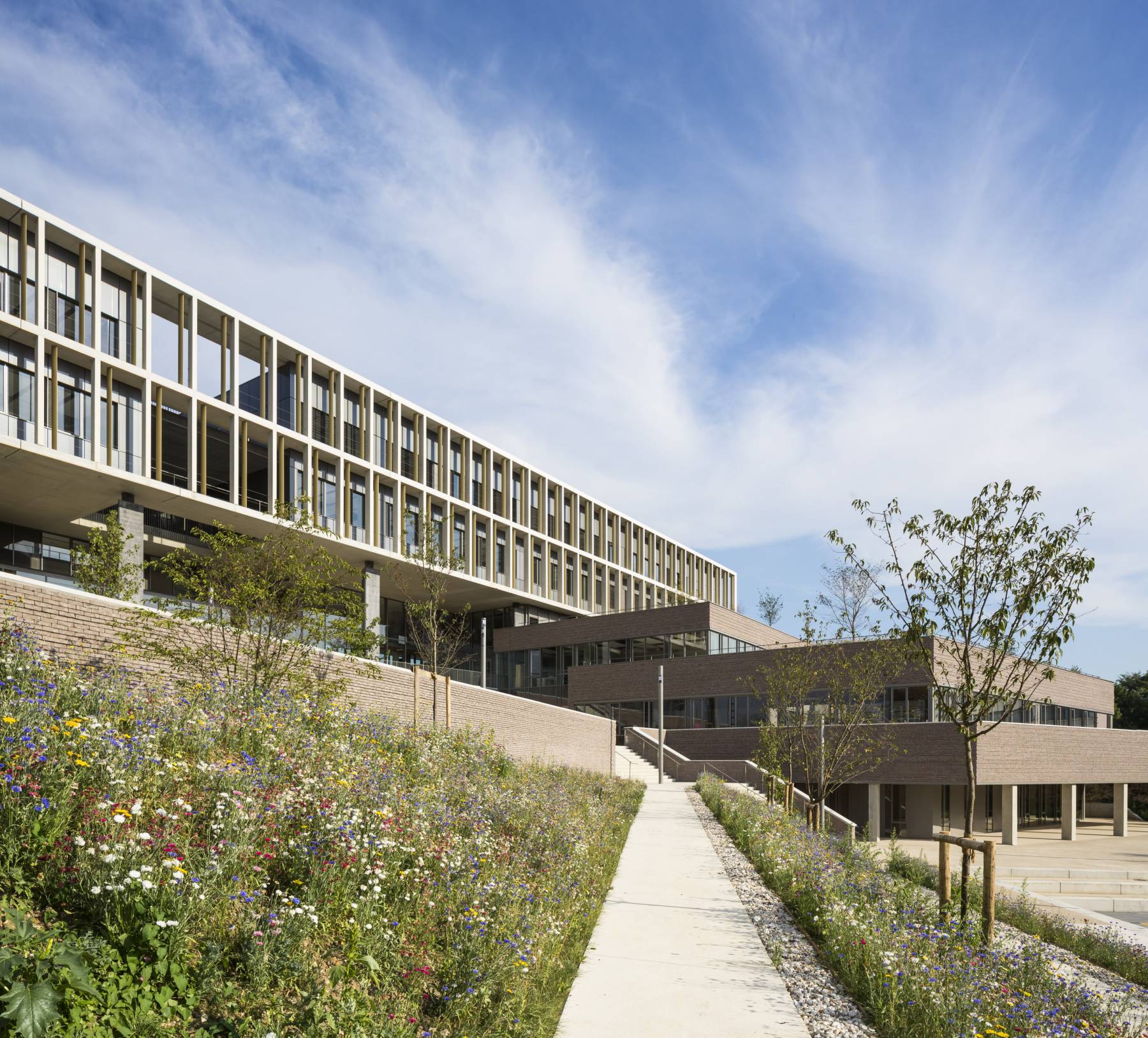 Lycée International de l’est parisien & internat — Ateliers 2/3/4/