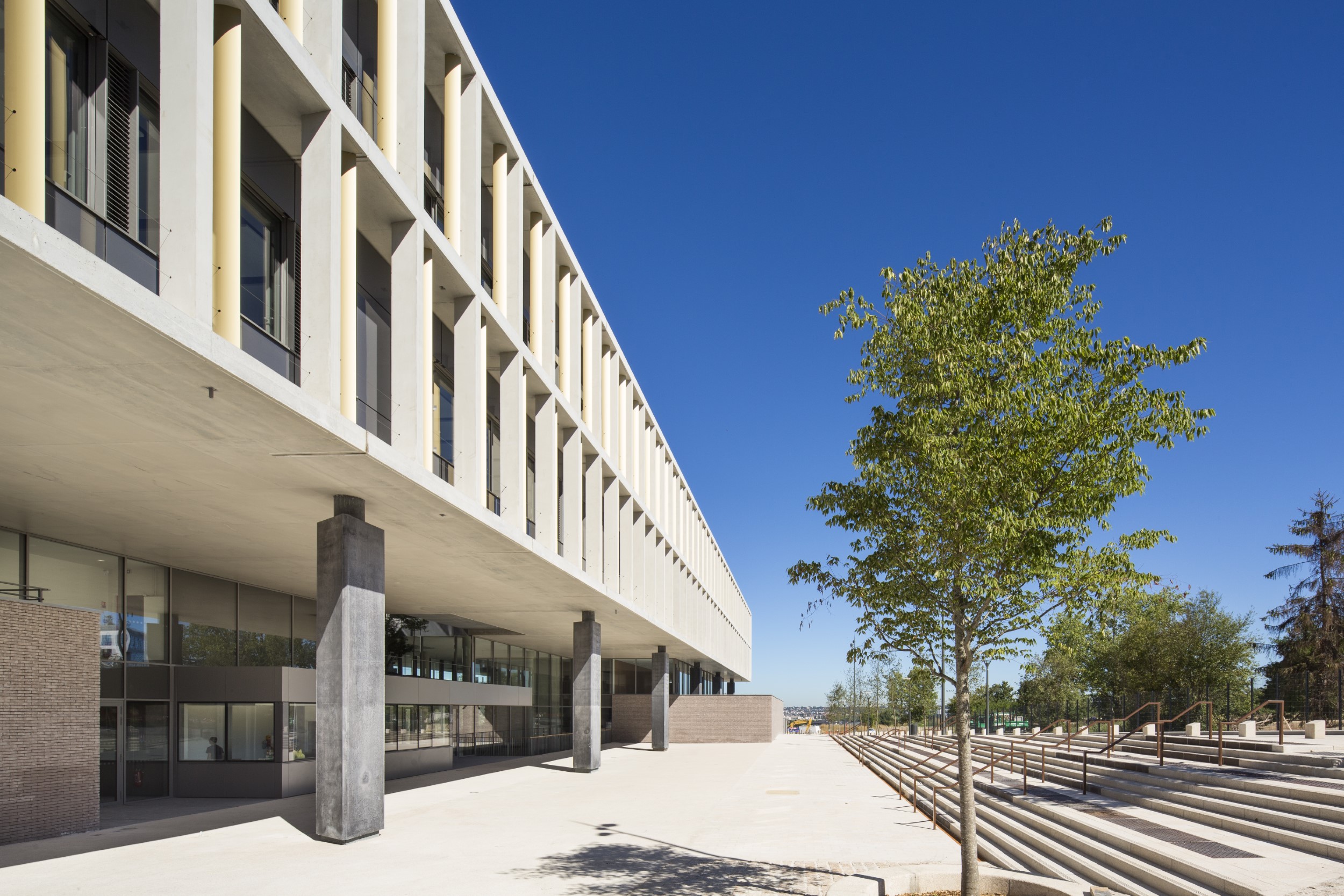 Lycée International de l’est parisien & internat — Ateliers 2/3/4/