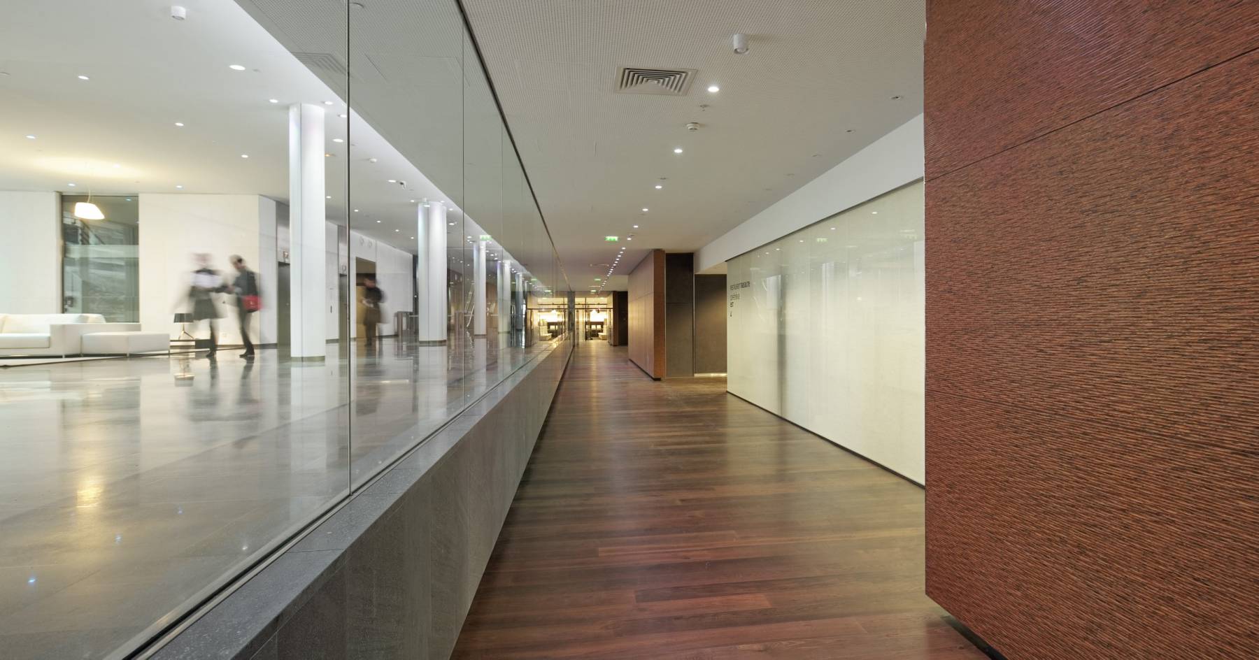 Basalte, Societe Generale Trading Room — Ateliers 2/3/4/