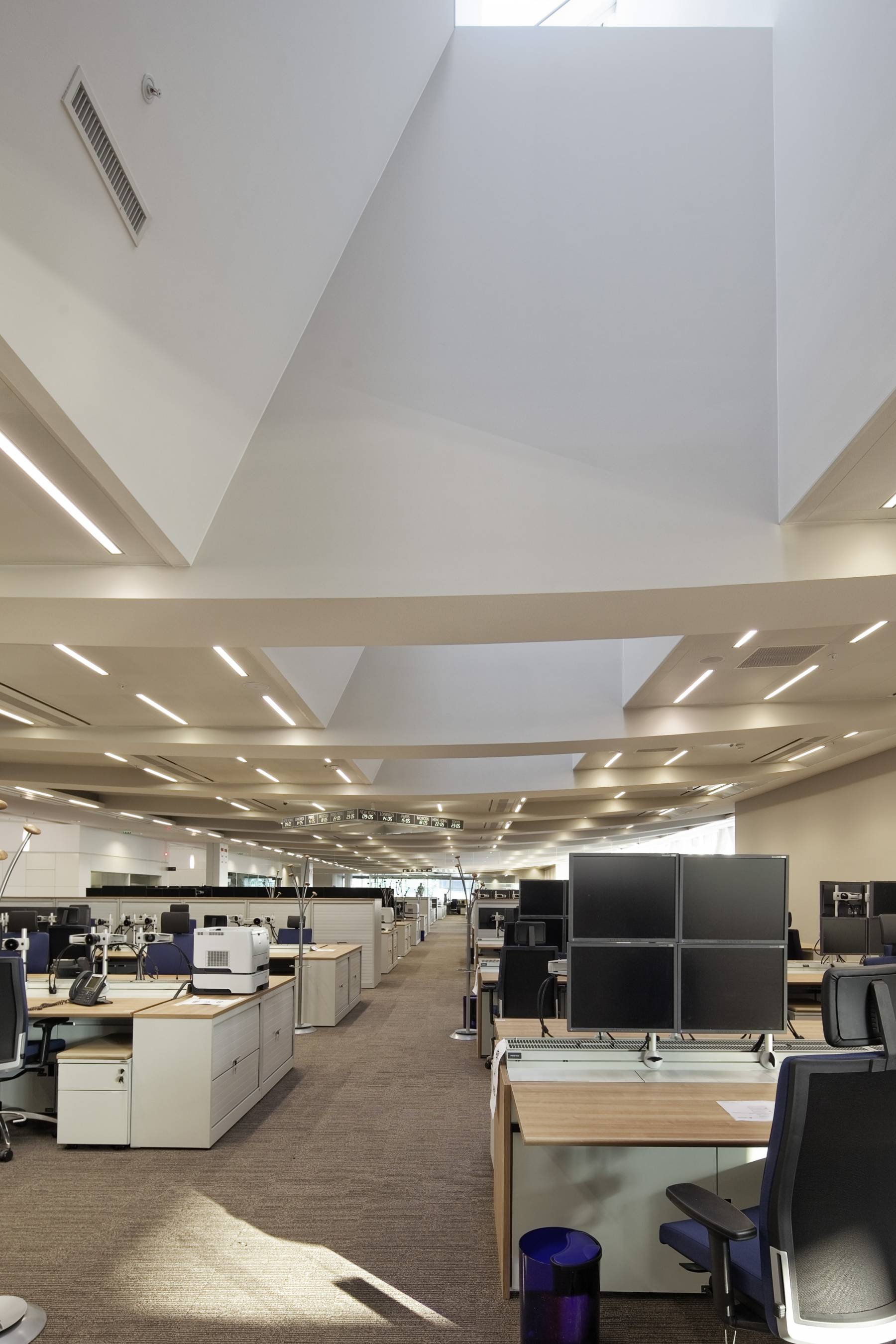 Basalte, Societe Generale Trading Room — Ateliers 2/3/4/