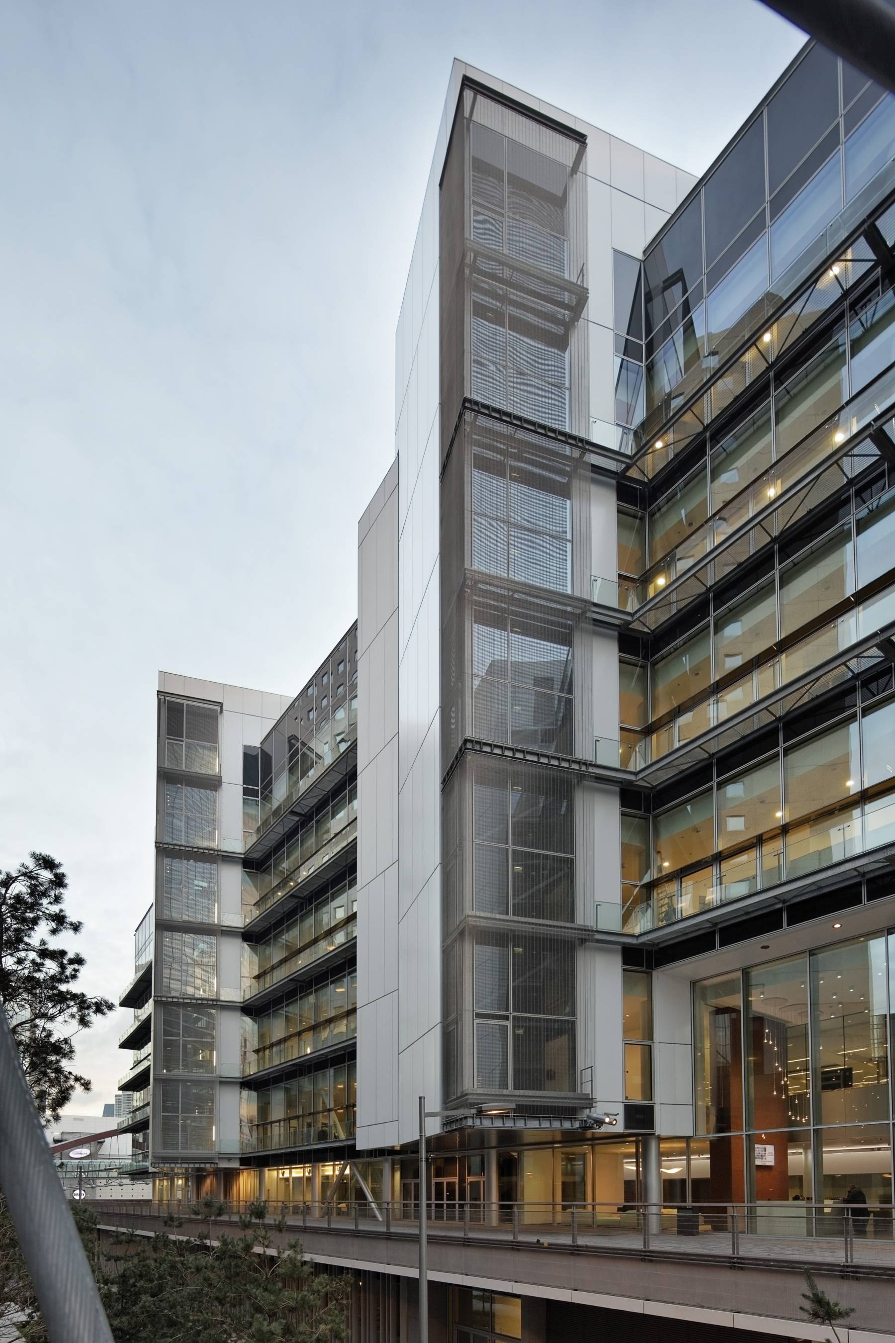 Basalte, Societe Generale Trading Room — Ateliers 2/3/4/